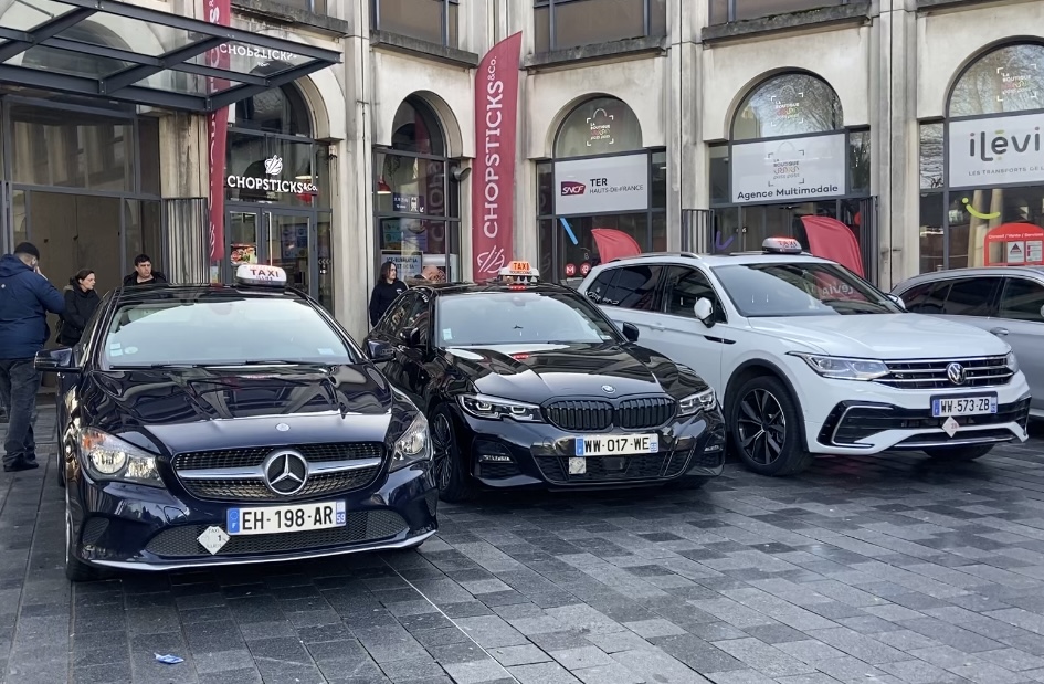 Mobilisation des taxis : une convention avec l'assurance-maladie qui pose question - Contrepoint